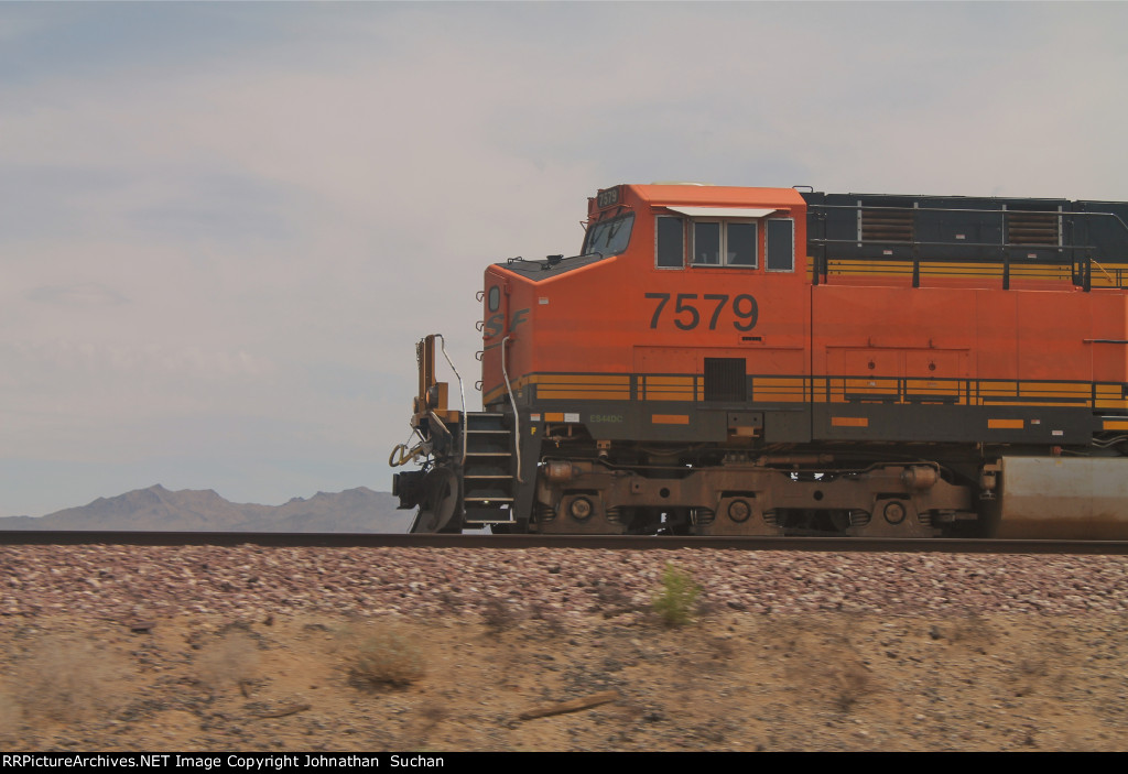 BNSF 7579 East